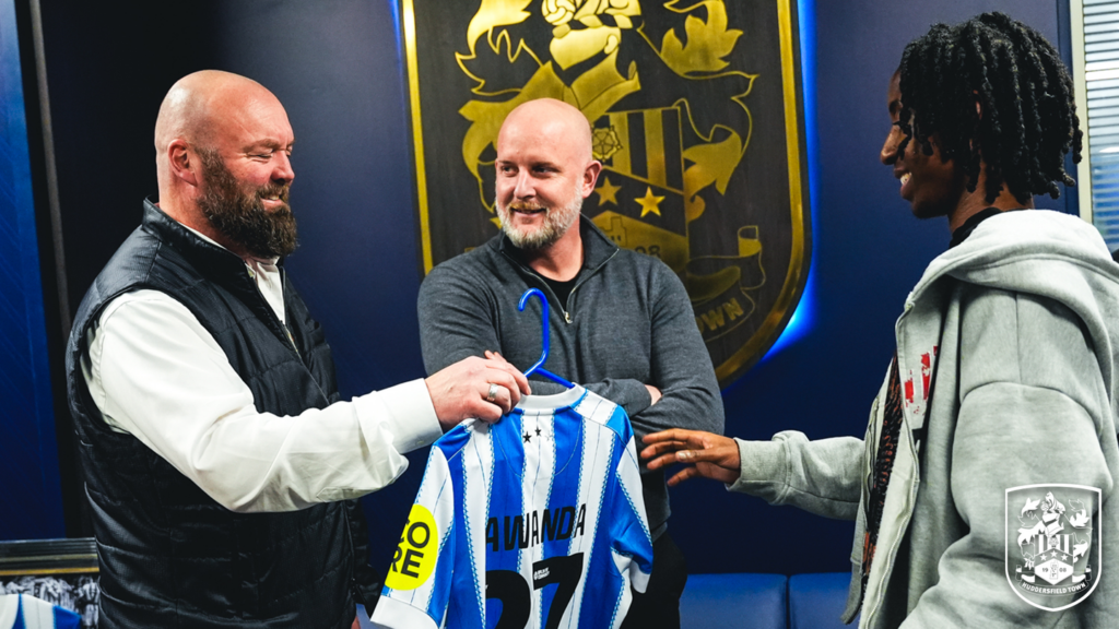 Tawanda Chirewa joins Huddersfield on loan from Wolves on deadline day ...